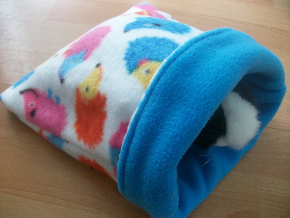*60 DESIGNS**FLEECE SNUGGLE POUCH GUINEA PIG BED BAG HEDGEHOG CUDDLECUP ...