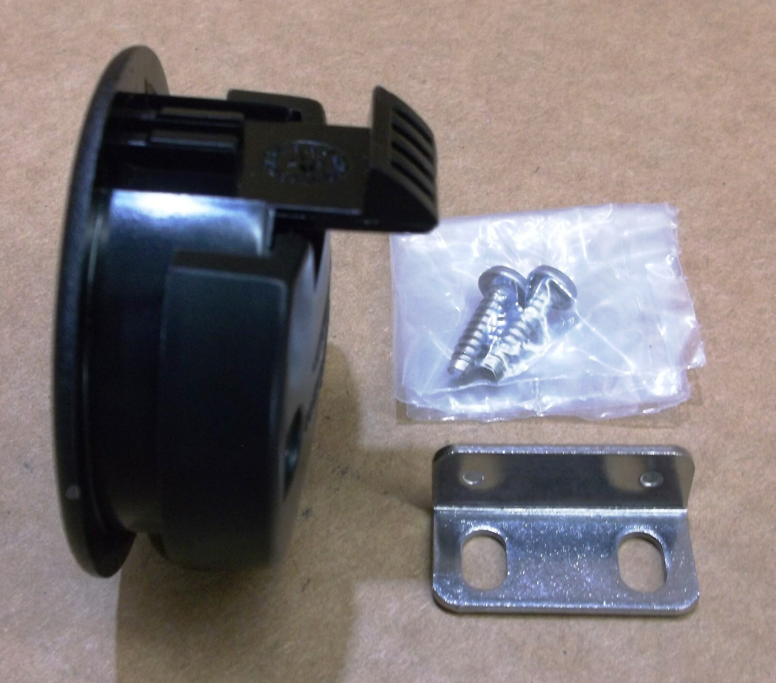 SOUTHCO M1-82 FLUSH SIMPLICITY LATCHES BLACK (Box of 2) for sale online ...