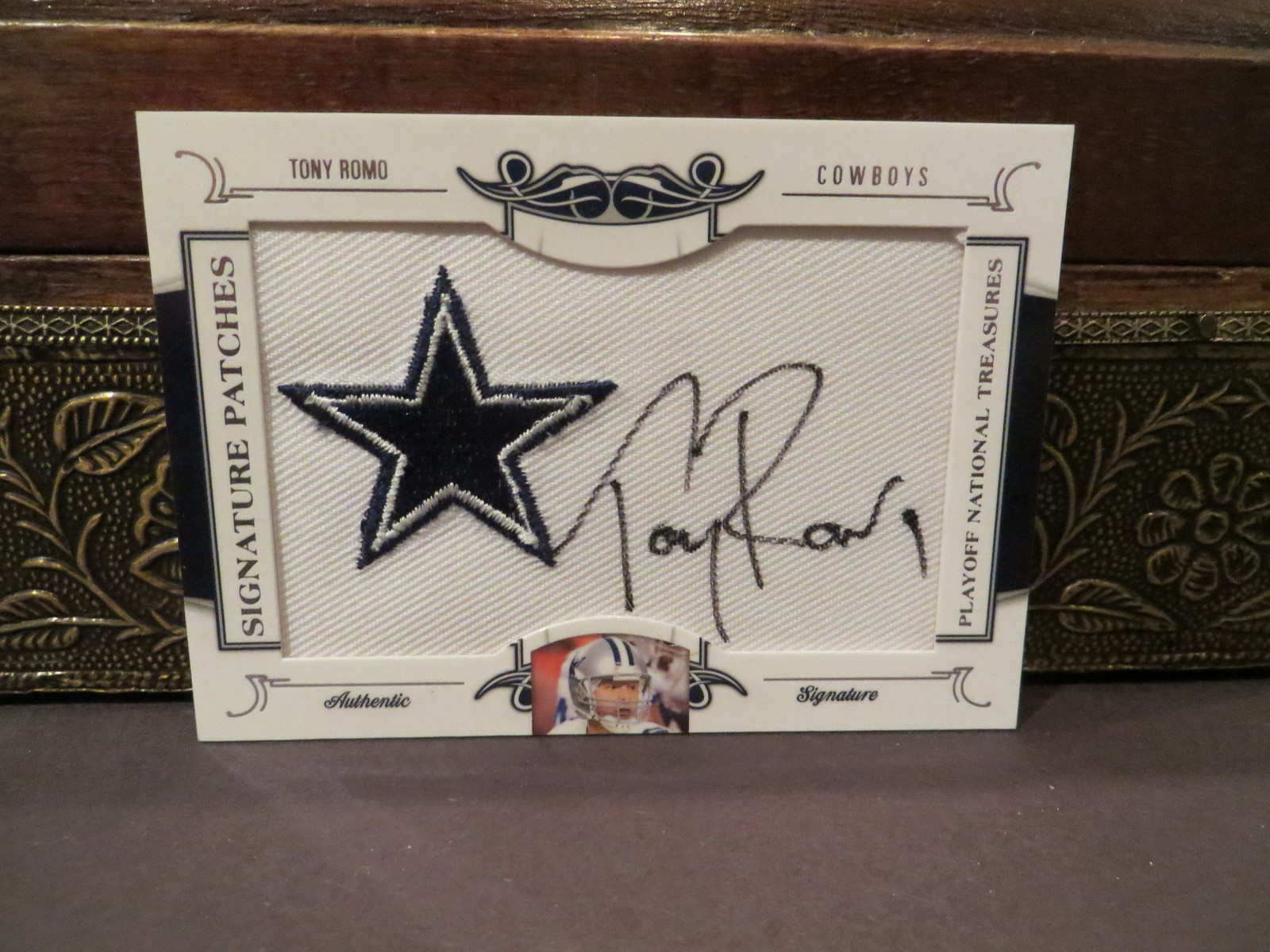 National Treasures Signature Patches Autograph Cowboys Tony Romo 01/25 ...