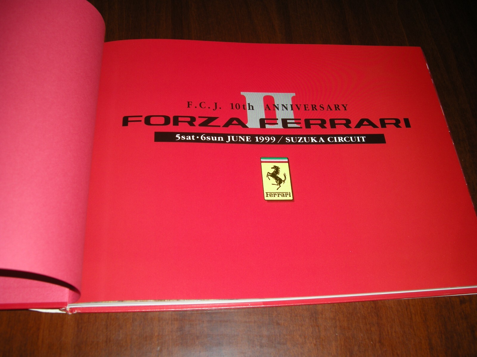 FERRARI LIBRO BOOK "FORZA FERRARI IN SUZUKA 1999" FUORI COMMERCIO ...