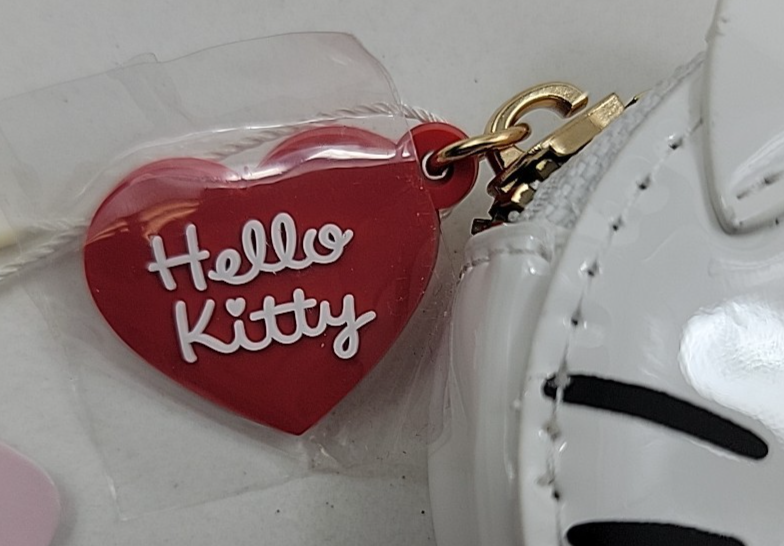 Primark Hello Kitty and Friends White Zippered Coin Purse/Wallet Sanrio ...
