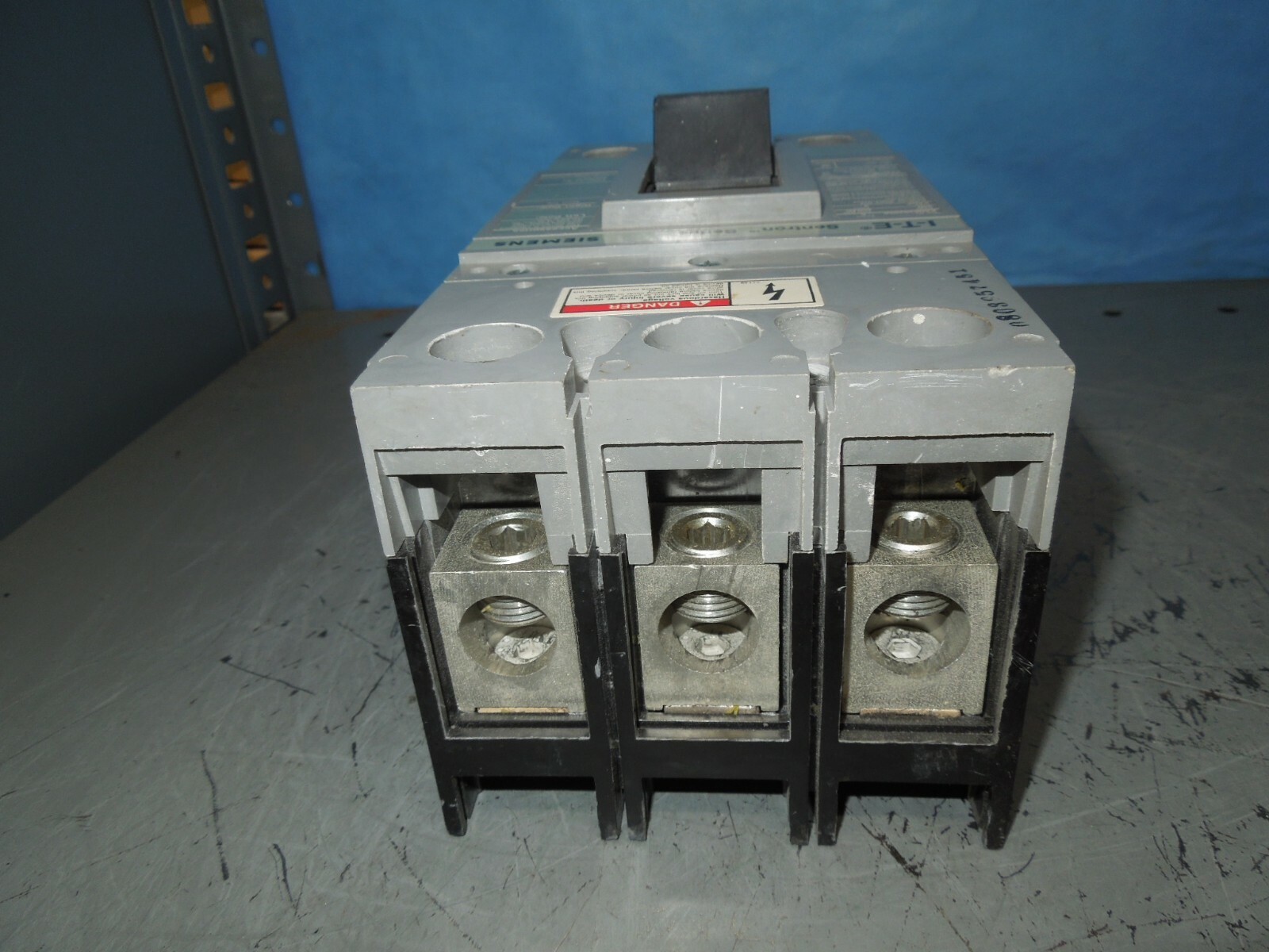 Siemens Sentron Type FXD6 FXD63S250A 250A 3P 600V Molded Case Switch ...