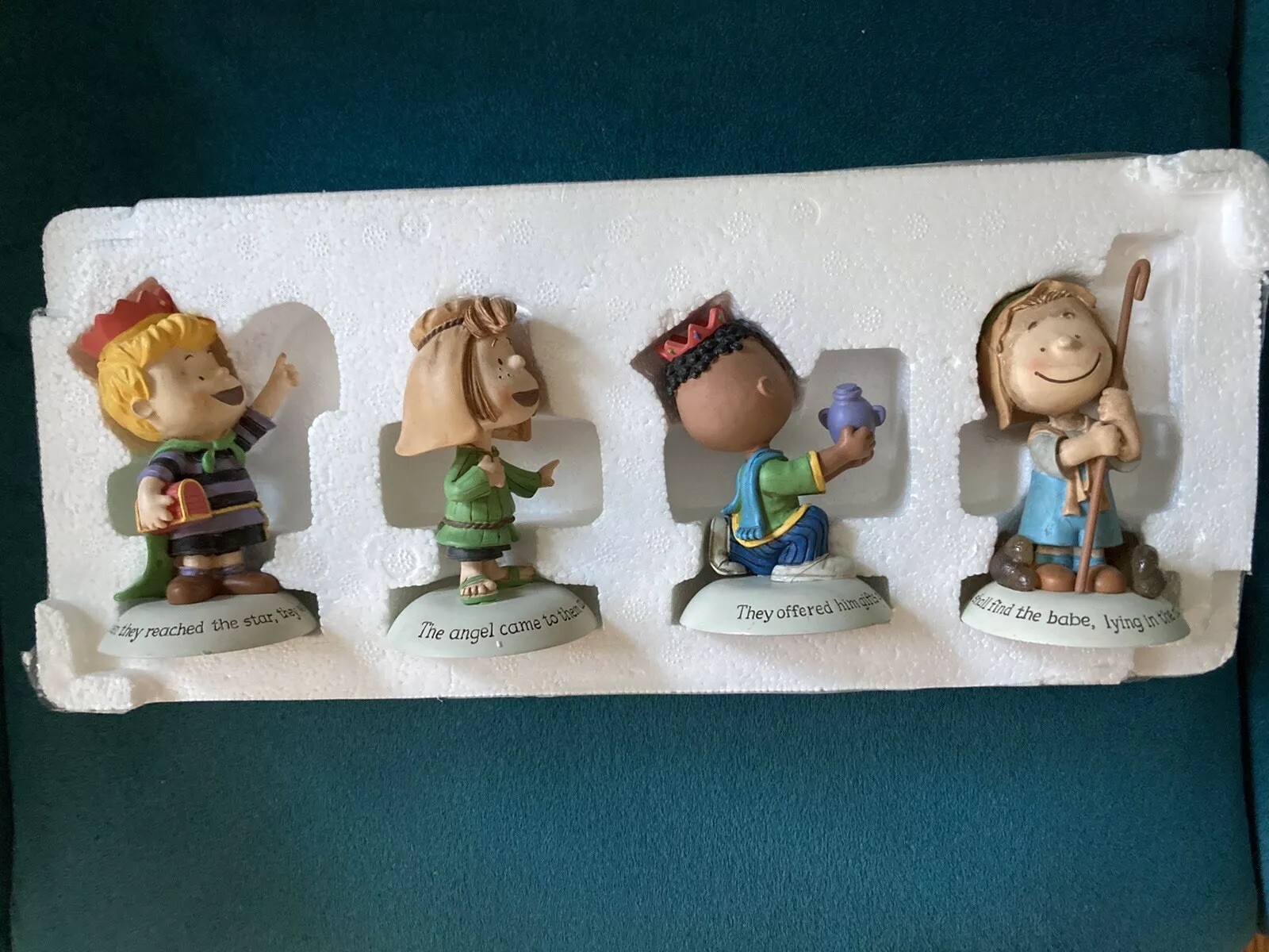 Hallmark Peanuts Gallery Nativity Accessories 4 Figurines 2 1/4"-3 3/4 ...
