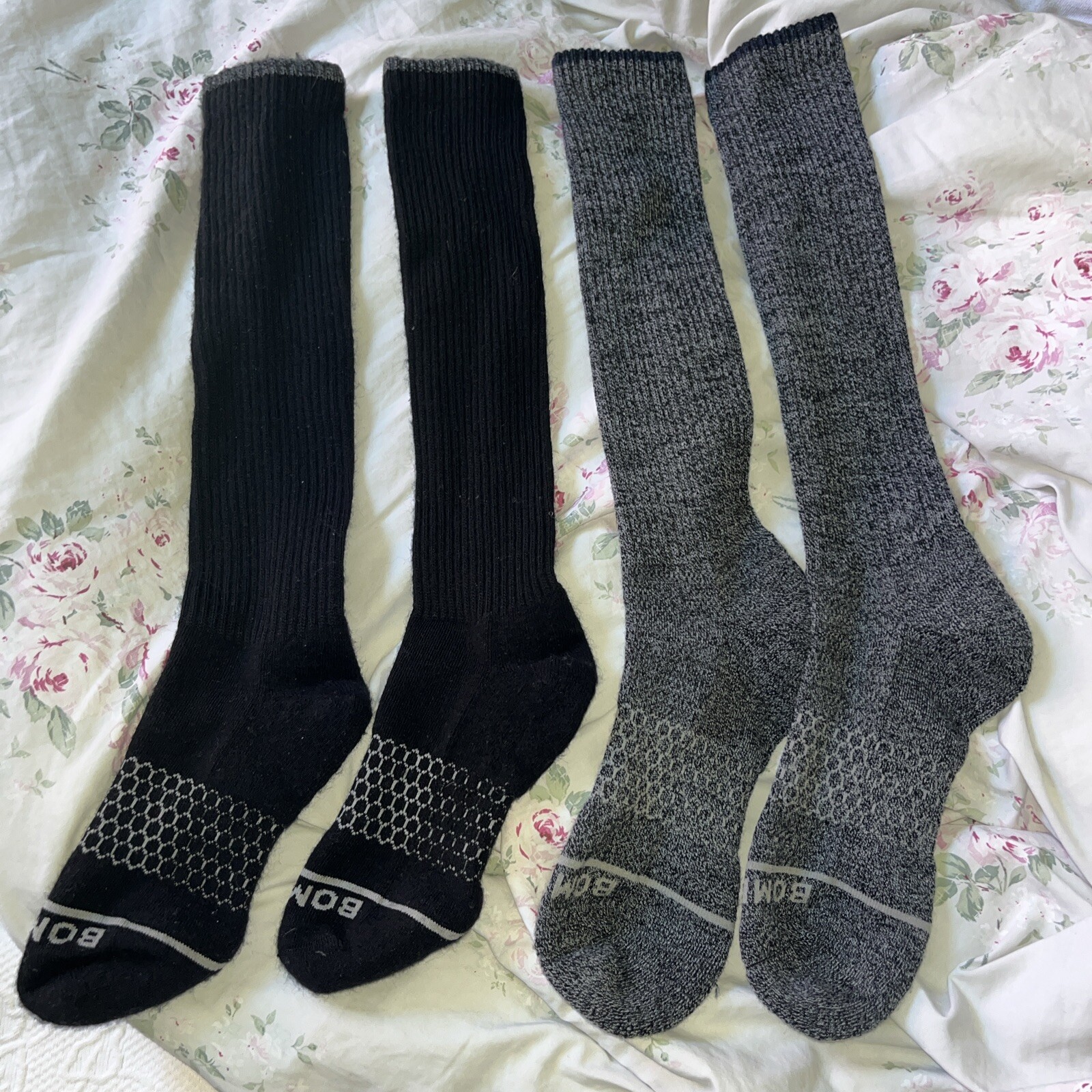 🤍 Bombas knee high Socks Lot Of 2 Pairs Size M gray + black Bee Better ...