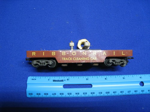 HO Scale Ribbon Rail Track Cleaning Flat Car - Freight Train - Sprung ...
