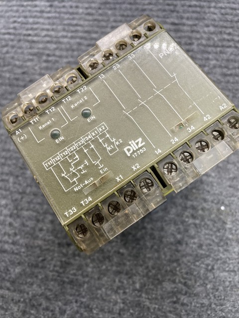 Pilz PNOZ 17753 Safety Relay 24vdc He#2 2c for sale online | eBay