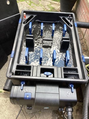 OASE BIOSMART 36000 POND FILTER WITH BITRON 24w SELF CLEANING UVC | eBay UK