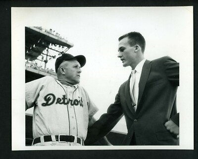 Jack Tighe & George Thomas 1957 Type 1 Press Photo Detroit Tigers | eBay