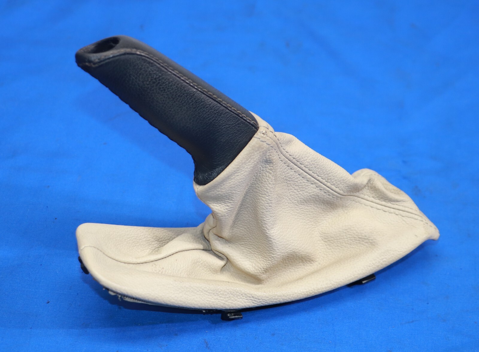 Middle Center Emergency E Brake Hand Leather Boot Lever OEM BMW E90 E92 ...