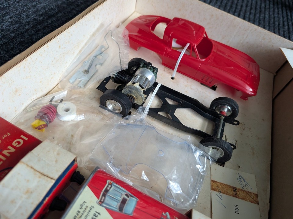 1965 COX GAS POWERED CORVETTE IN ORIGINAL WINDOW BOX | eBay