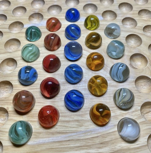 Vitro Marbles Lot Of 25 Box#1 Cats Eye Mix With Horseshoes | eBay