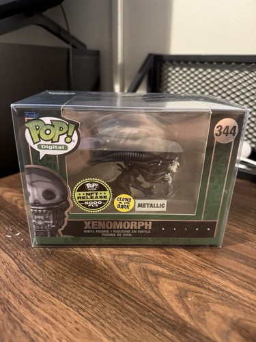 Funko Pop Digital Ultra Alien XENOMORPH GITD Metallic 5000 pcs w ...