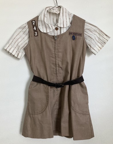 Vintage 1970s Brownie Uniform Brown Dress and Shirt With Sign Language ...