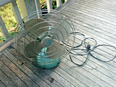 Vintage Wizard Husky Desk Fan 8" Aluminum Blade Western Auto Supply ...