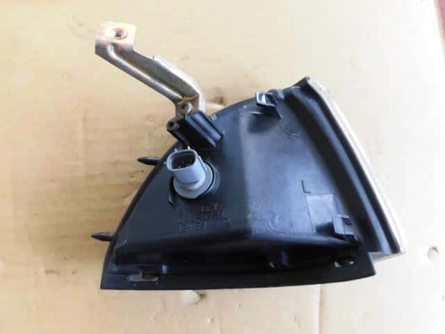 MITSUBISHI Minica 1993 E-H22A Left Side Marker Light [Used] [PA01089150] | eBay