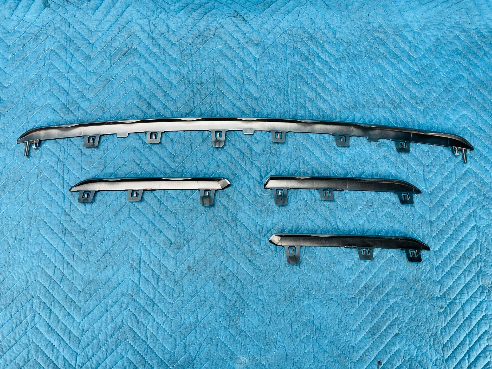 Lexus GX460 Hood Grille Chrome Trim 4pc Set 2014-2019 OEM | eBay