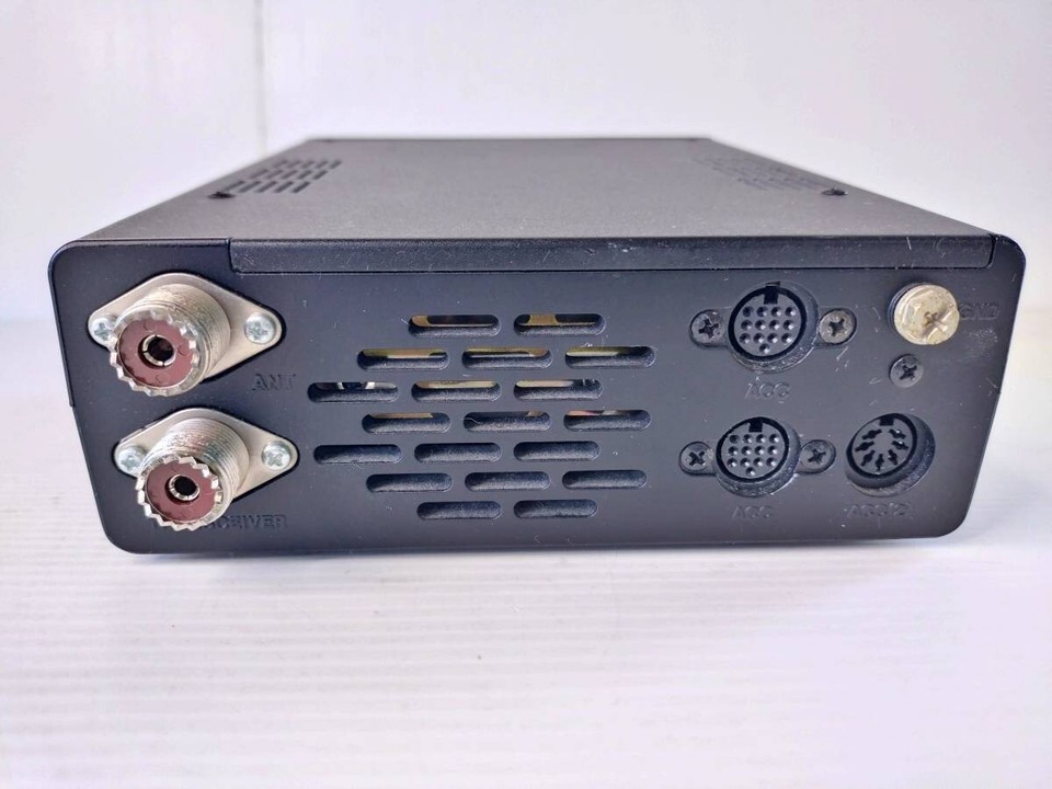 ICOM AT-180 HF/50MHz Antenna Tuner for IC-703/706/7000/7100/7200 Tested ...