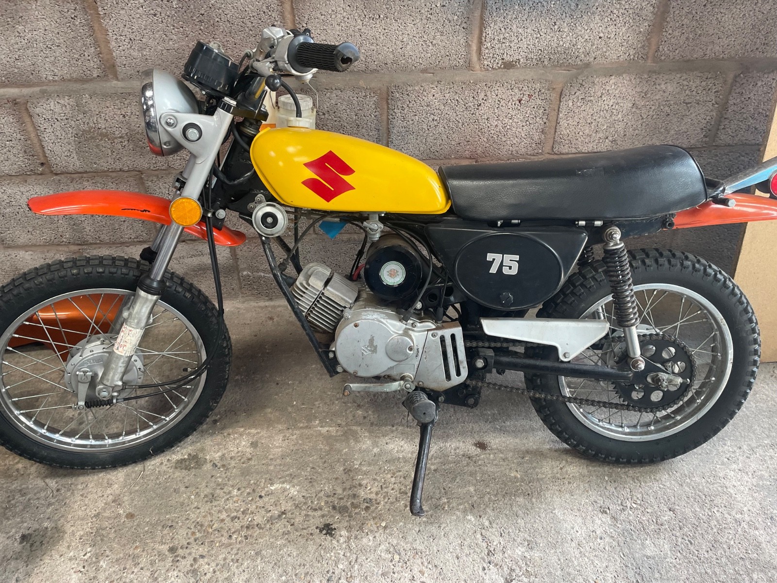 1975 Suzuki 75cc Trials Classic Motorcycle Trail Bike - Bike Years - 1970s