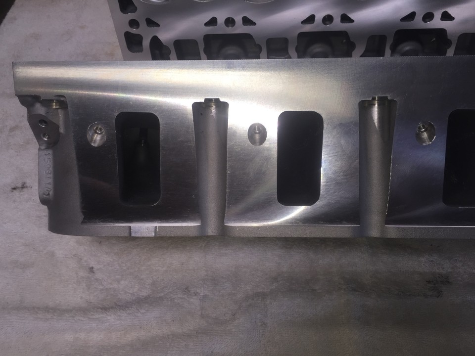 Chevrolet LS3 L76 L92 LS2 255cc 64cc Assembled Aluminum Cylinder Head ...