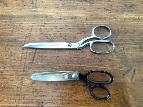 Vintage Singer No.608 Sewing Scissors and Vintage Pinking Shears | eBay