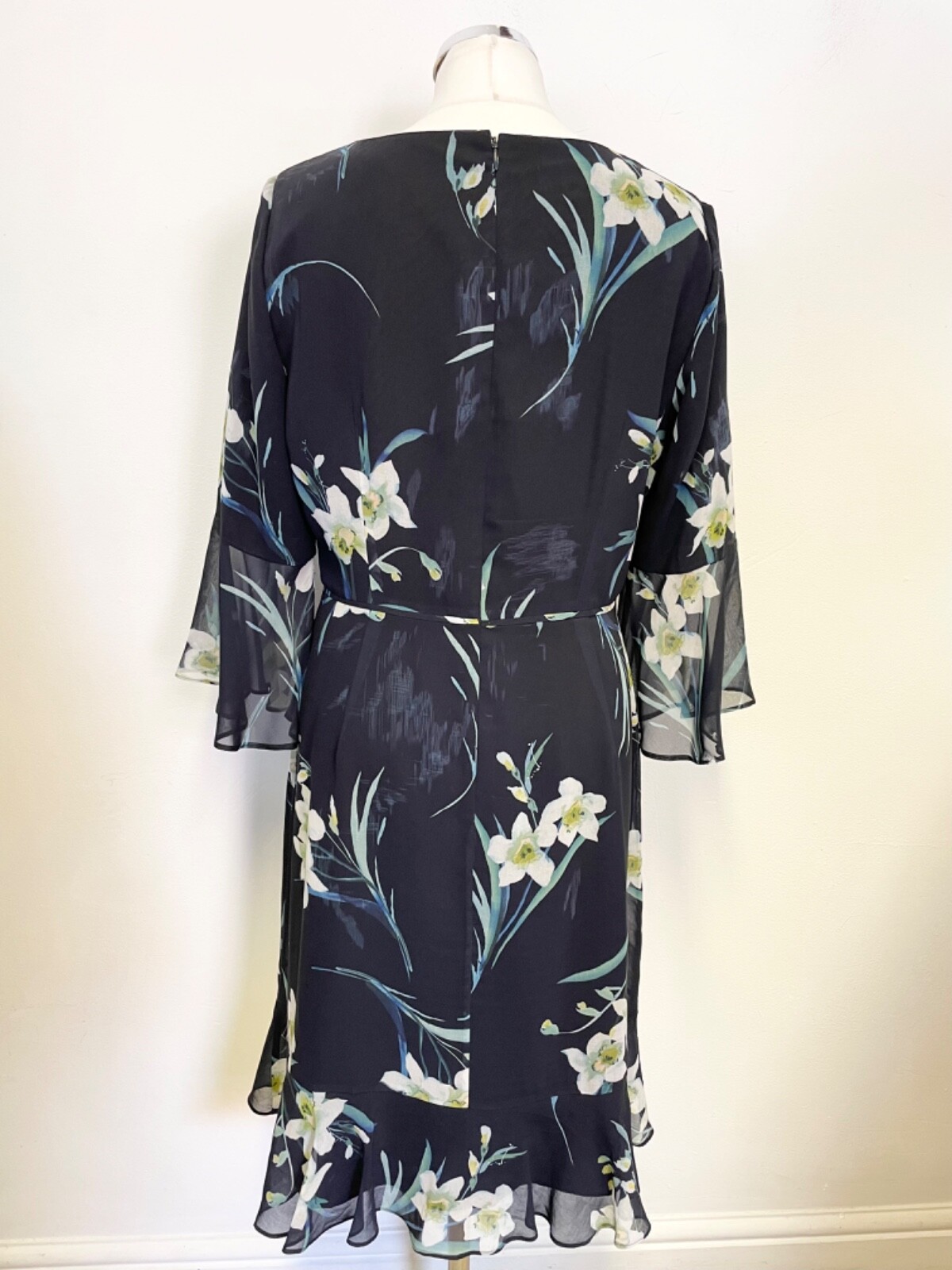HOBBS NAVY BLUE FLORAL PRINT 3/4 SLEEVE FRILL TRIM OCCASION DRESS SIZE ...