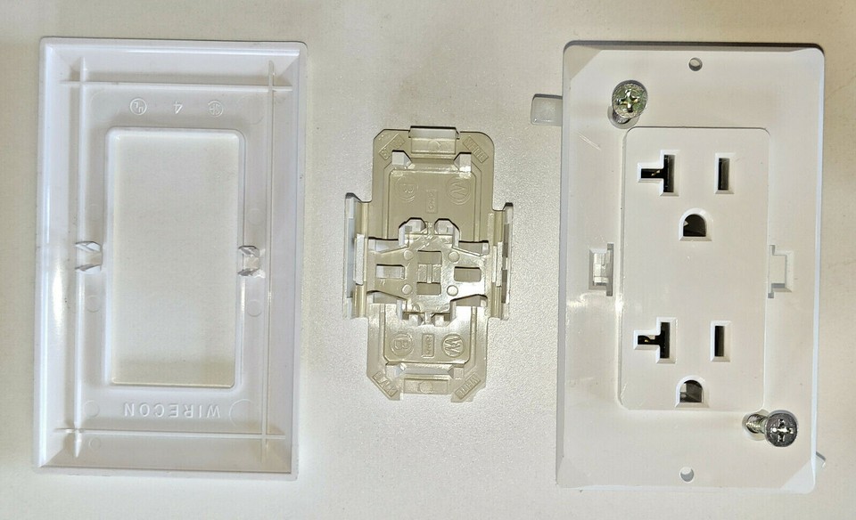 WIRECON DUPLEX SELF CONTAINED RECEPTACLE w/ COVER 20A 125V RV CAMPER ...