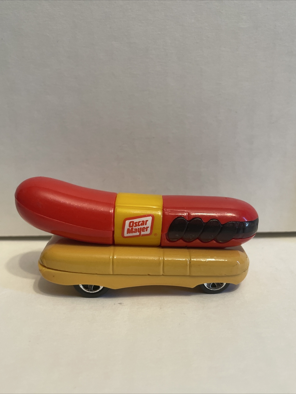 Vintage 1993 Hot Wheels Oscar Mayer Hot Dog Weiner die-cast Malaysia ...