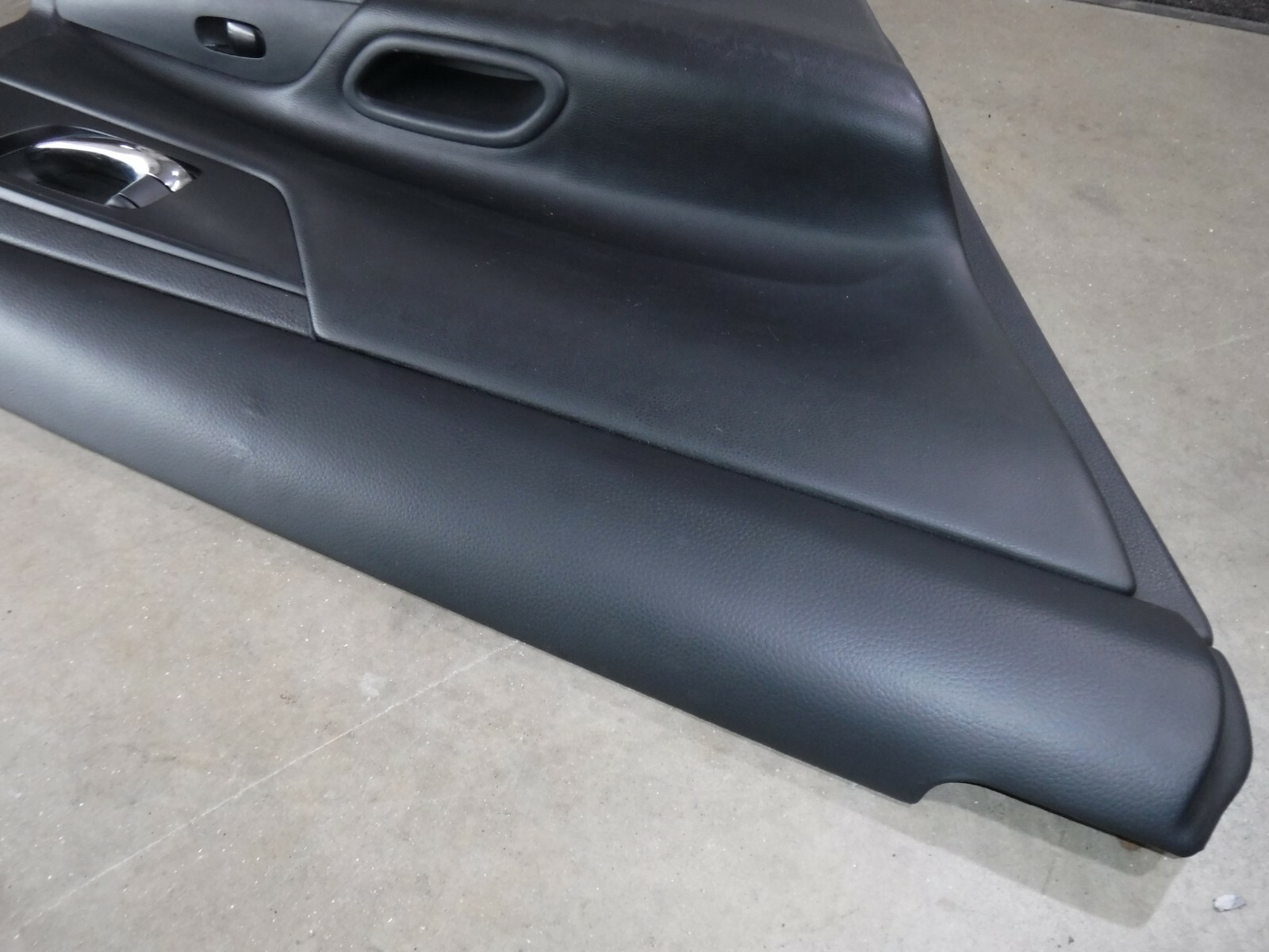 2016 Nissan Altima Rear Left Driver Side Inside Door Trim Panel Black ...