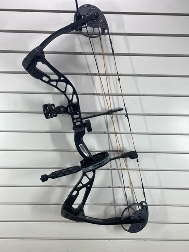 DIAMOND ARCHERY EDGE SB-1 COMPOUND BOW + CASE, SIGHTS, QUIVER ,70# D ...