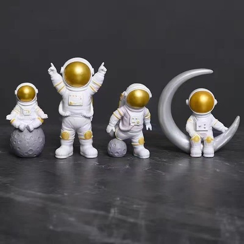 4 Pcs Gold White Astronaut Statues Set Spaceman Sculpture Figurines ...