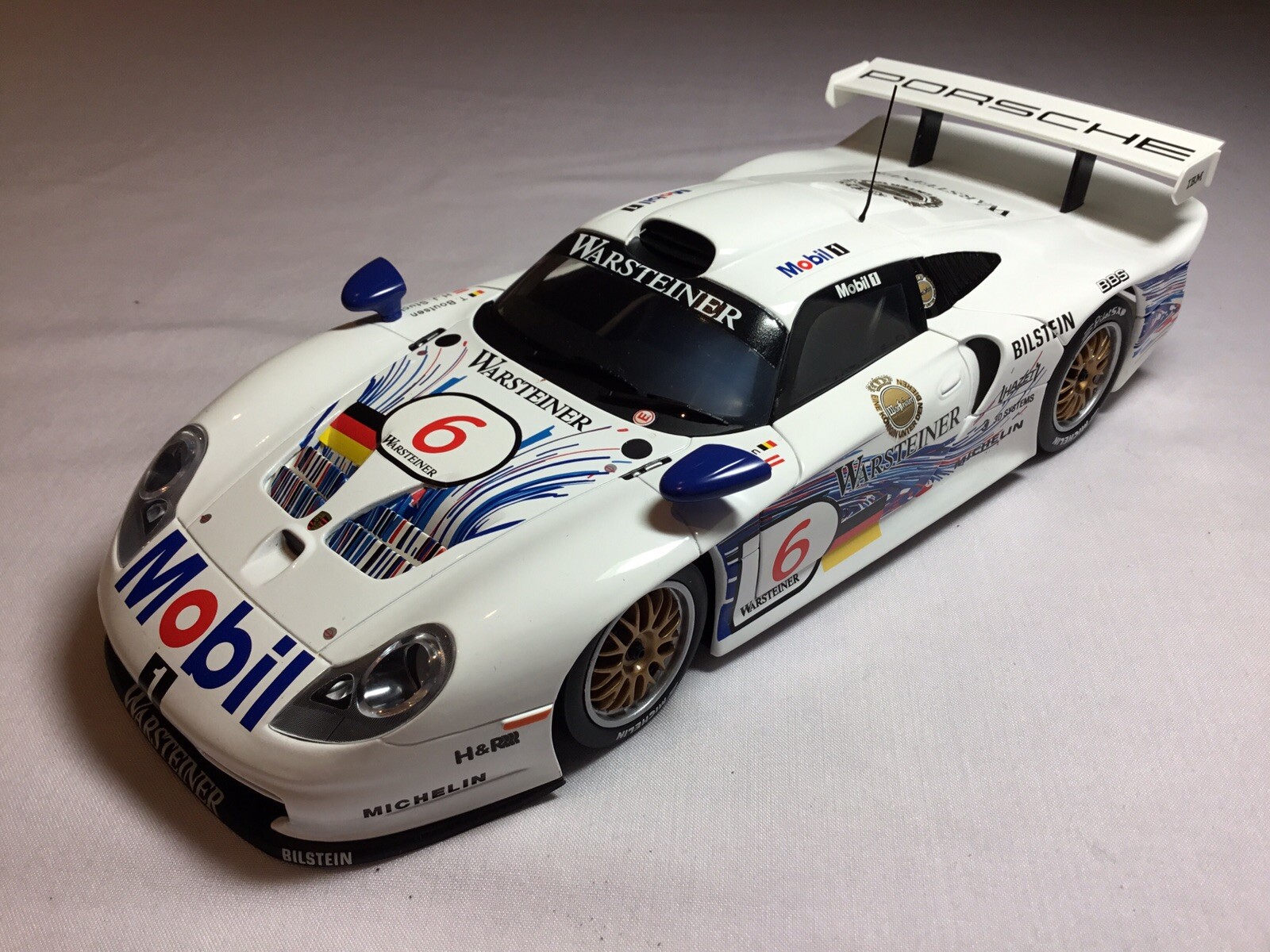 UT Models 1:18 Porsche 911GT 1. Racing Collection. Absolutely mint. | eBay