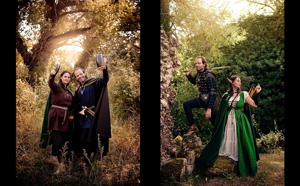 Medieval Hooded Cloak with Brass Brooch for Renaissance LARP Woolen ...