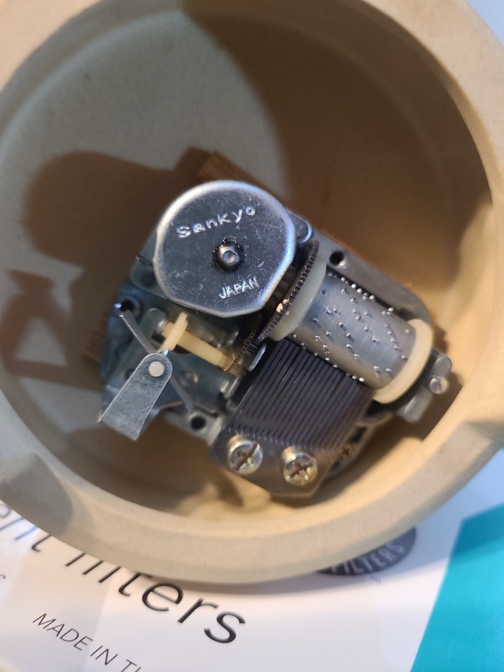 Vintage Sankyo Figurine Music Box uctci works | eBay