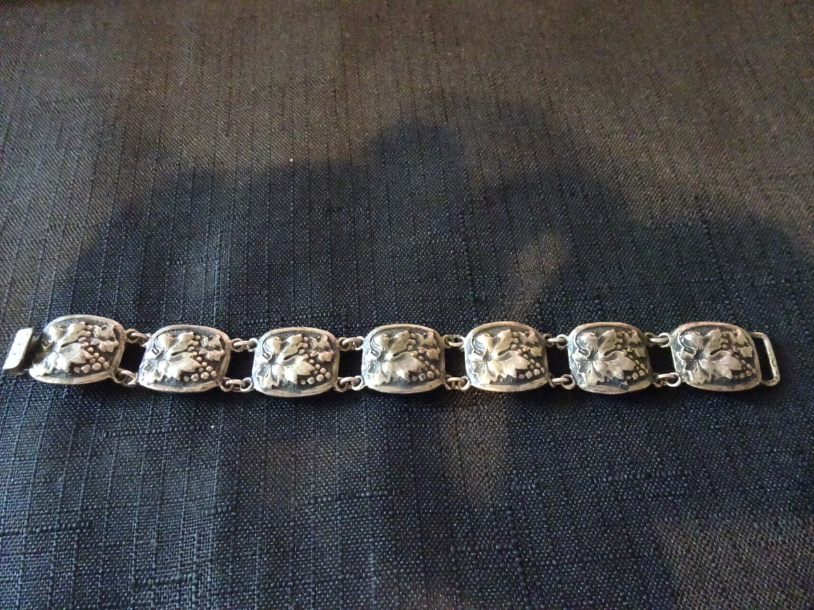 #402-VINTAGE STERLING SILVER BRACELET--VERY OLD - Gem