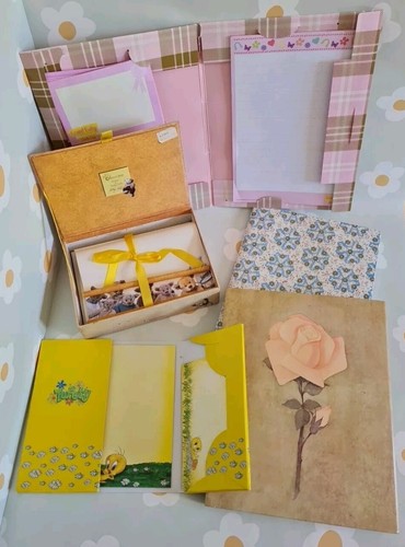 Retro Tweety Letter Paper Lot / Helga Torfs / Big Gallop 2010 / Bettina ...