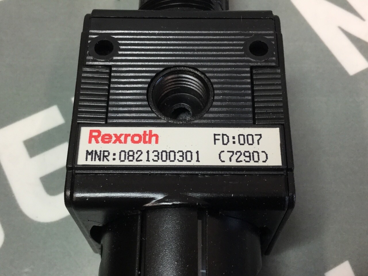 MNR0821300301 - REXROTH - MNR-0821300301/Controller Pressure 0-16 BAR ...
