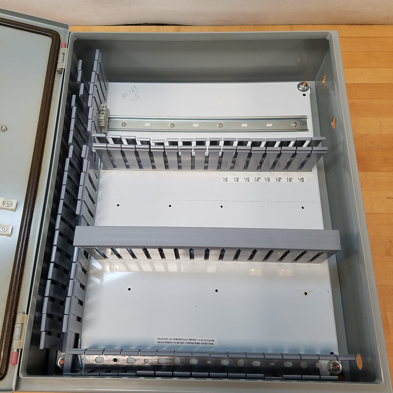 EN4SD24206GY+1+Piece+-+Hammond+Boxes+Enclosures+and+Racks for sale ...