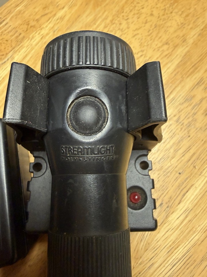 Streamlight Stinger Charger Model 75100 With OEM Wall Power Adaptor | eBay