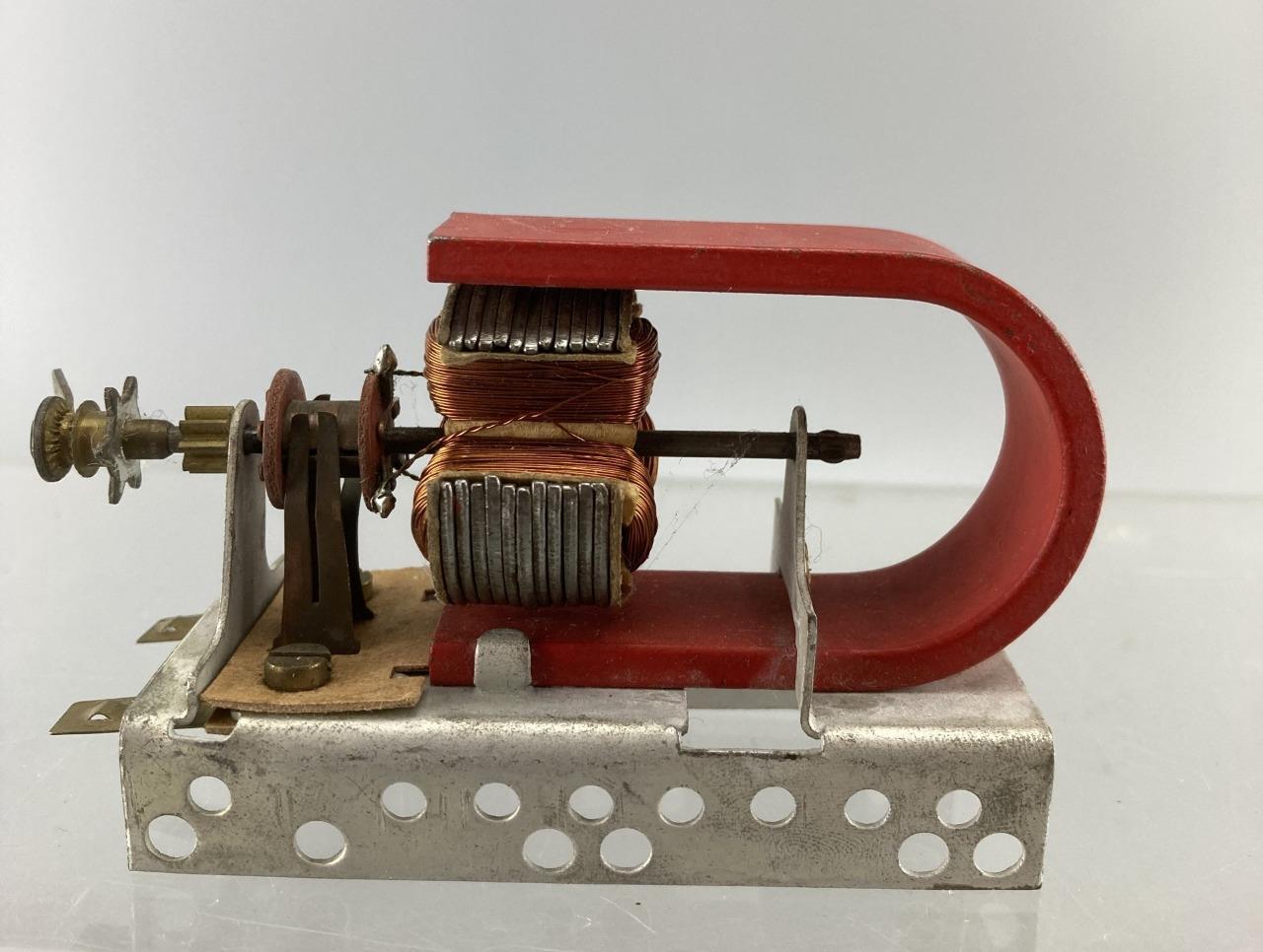 TRIX PREMAG MOTOR 4 CONSTRUCTION SETS IT COULD BE MODIFIED 4 ERECTOR OR ...