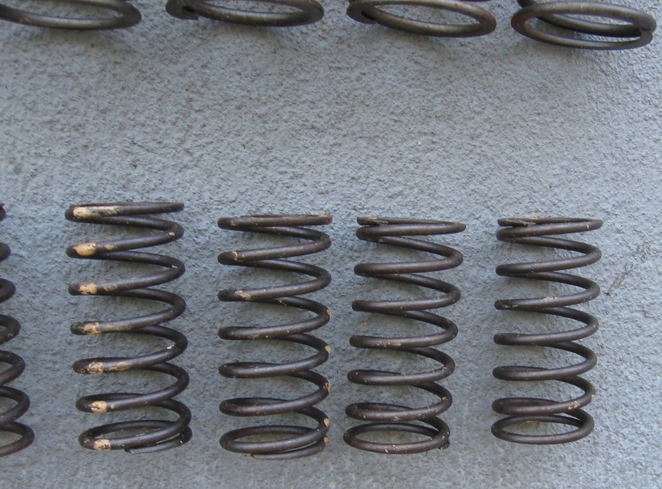 Continental Motors Corp. Aircraft Springs Set C-Series Engine Valves ...