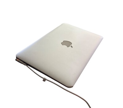 Apple MacBook Air 11.6" (128GB SSD, Intel Core i5 2nd Gen., 1.6 GHz ...