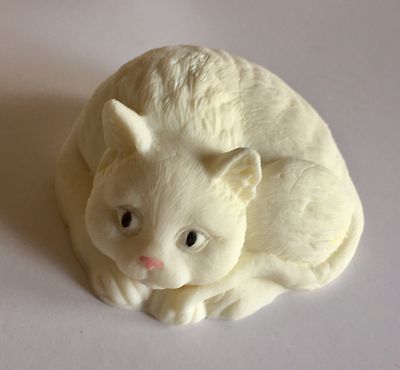 Edible White Cat Cake Sugarpaste topper Birthday Sugar Handmade ...