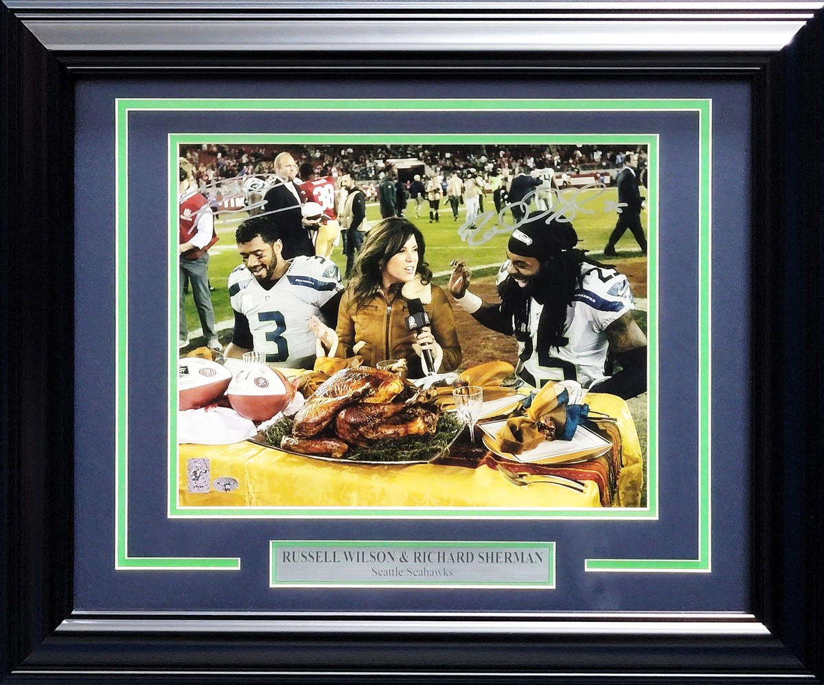 Richard Sherman Et Russell Wilson During The Thursday Night Football