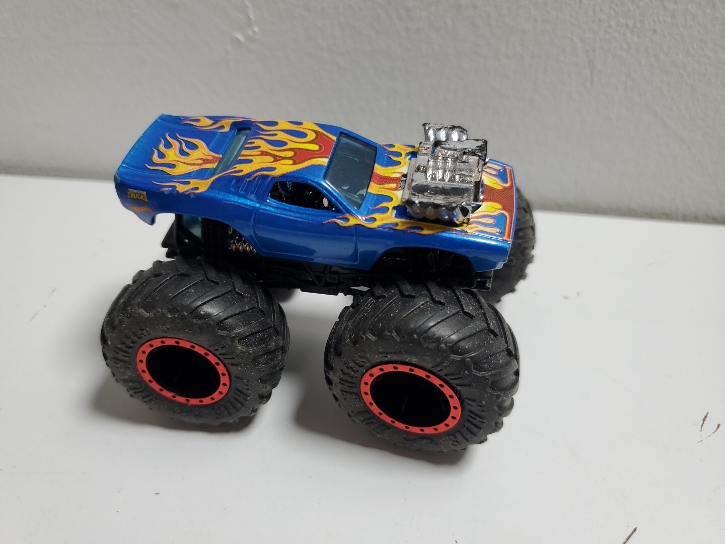 Hot Wheels Monster Jam Flaming Hot Rod Monster Truck Diecast 1:64 ...