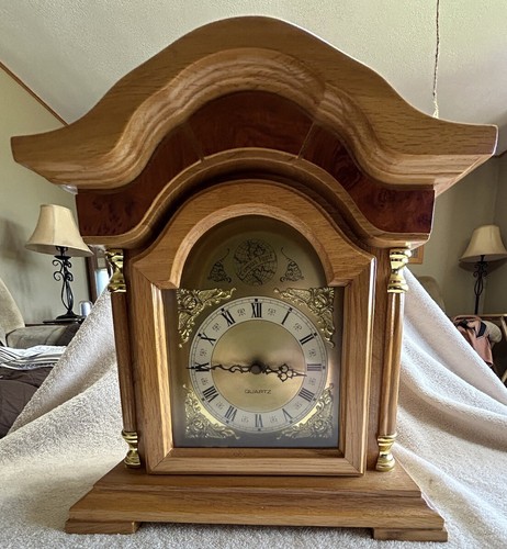 Tempus Fugit Mantle Clock Quartz Movement Gold Tone Oak Exterior ...