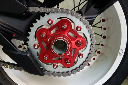 Bride Carter Support Plateau 5 Trous CNC Racing MV AGUSTA Superspeed ...