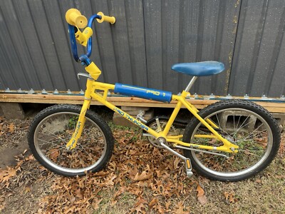 Vintage Bicycles - Vintage Huffy - Nelo's Cycles