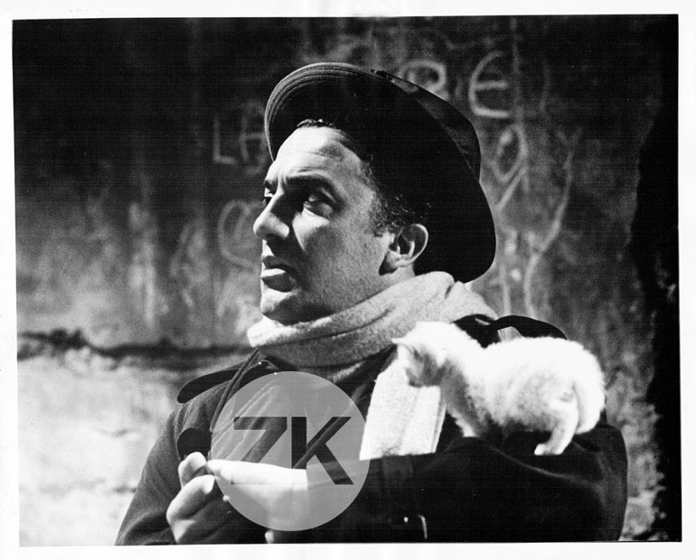 FEDERICO FELLINI LA DOLCE VITA Cat CHAT Tournage Photo 1960 | eBay