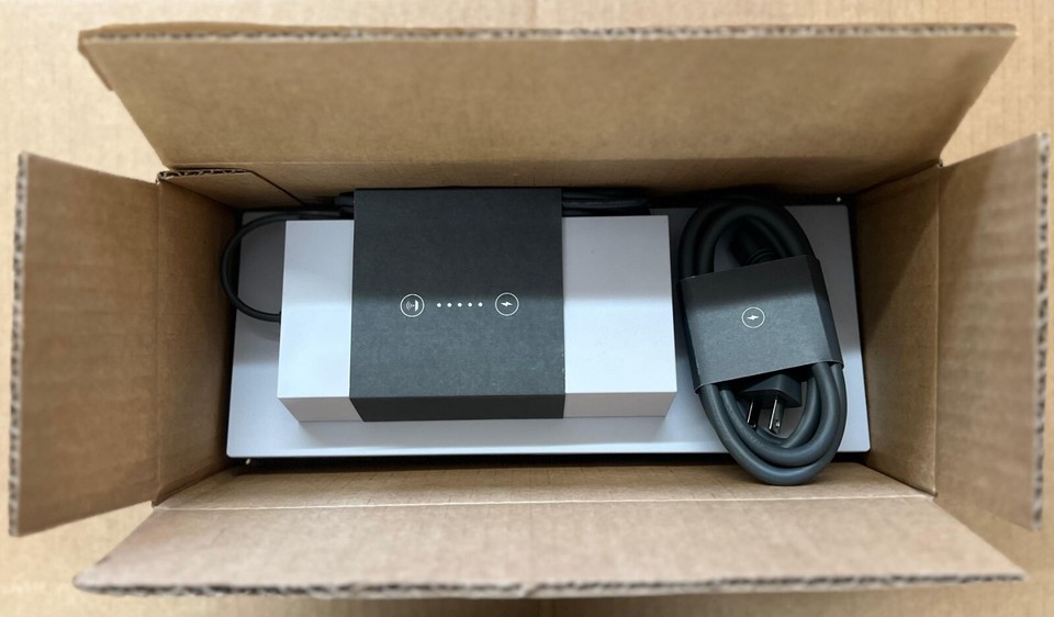 New Starlink Router, V3, Gen 3, Mesh Wifi ROUTER ONLY, PLEASE READ ...