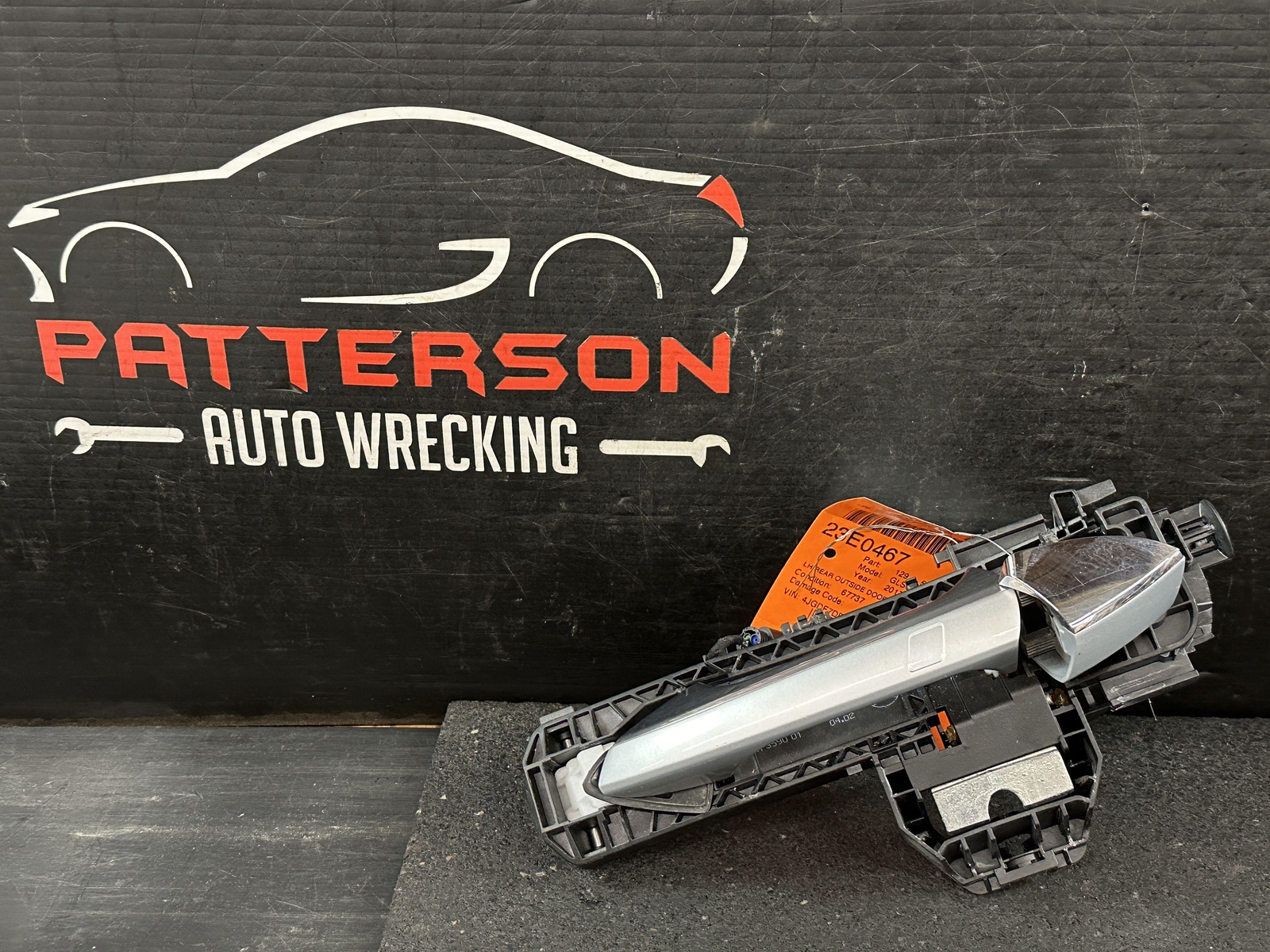 17-19 MERCEDES GLS550 REAR DRIVER LH OUTSIDE DOOR HANDLE SILVER 775U ...